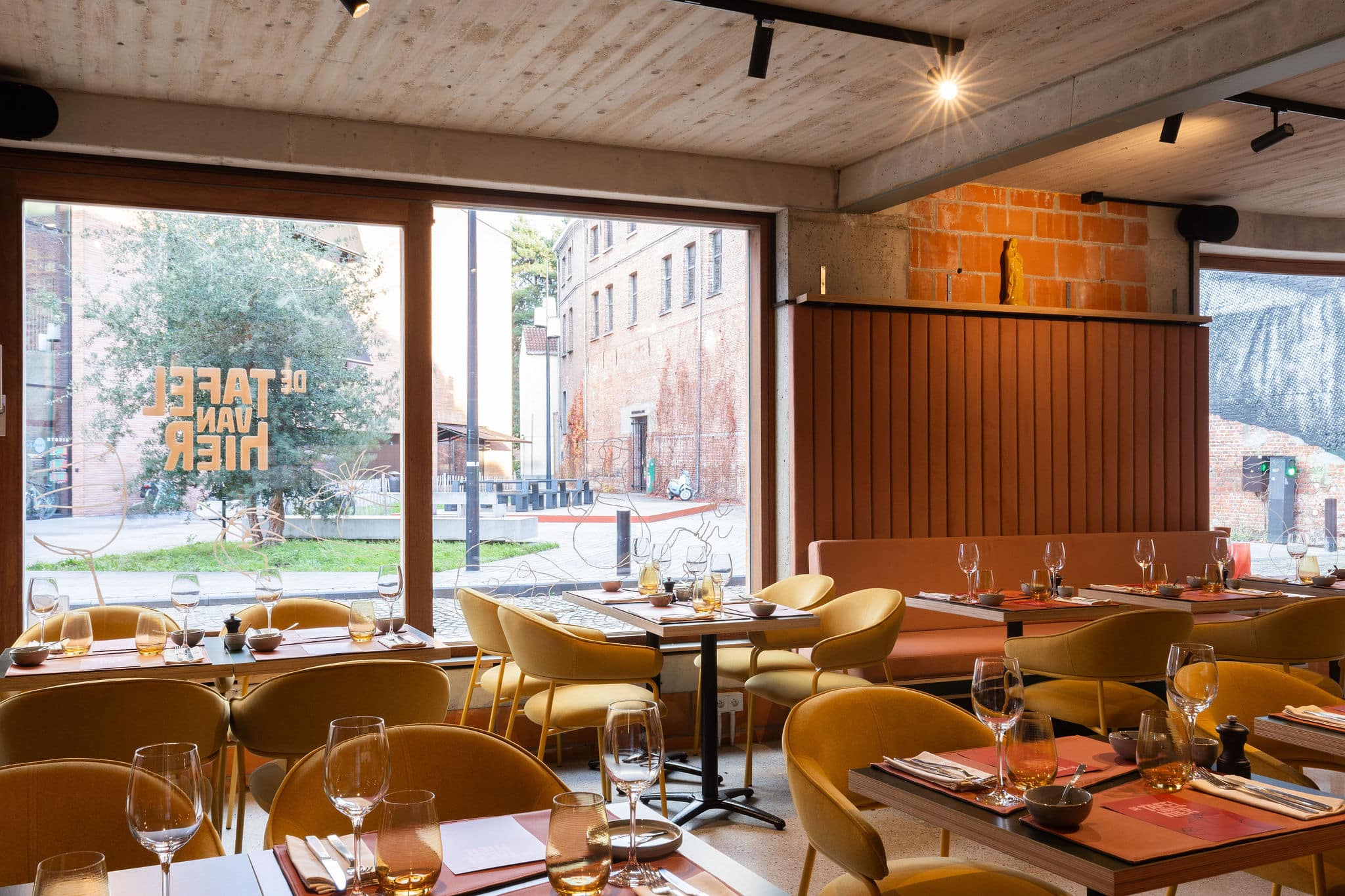 Unieke gastrobar in centrum Aalst - De Tafel van Hier